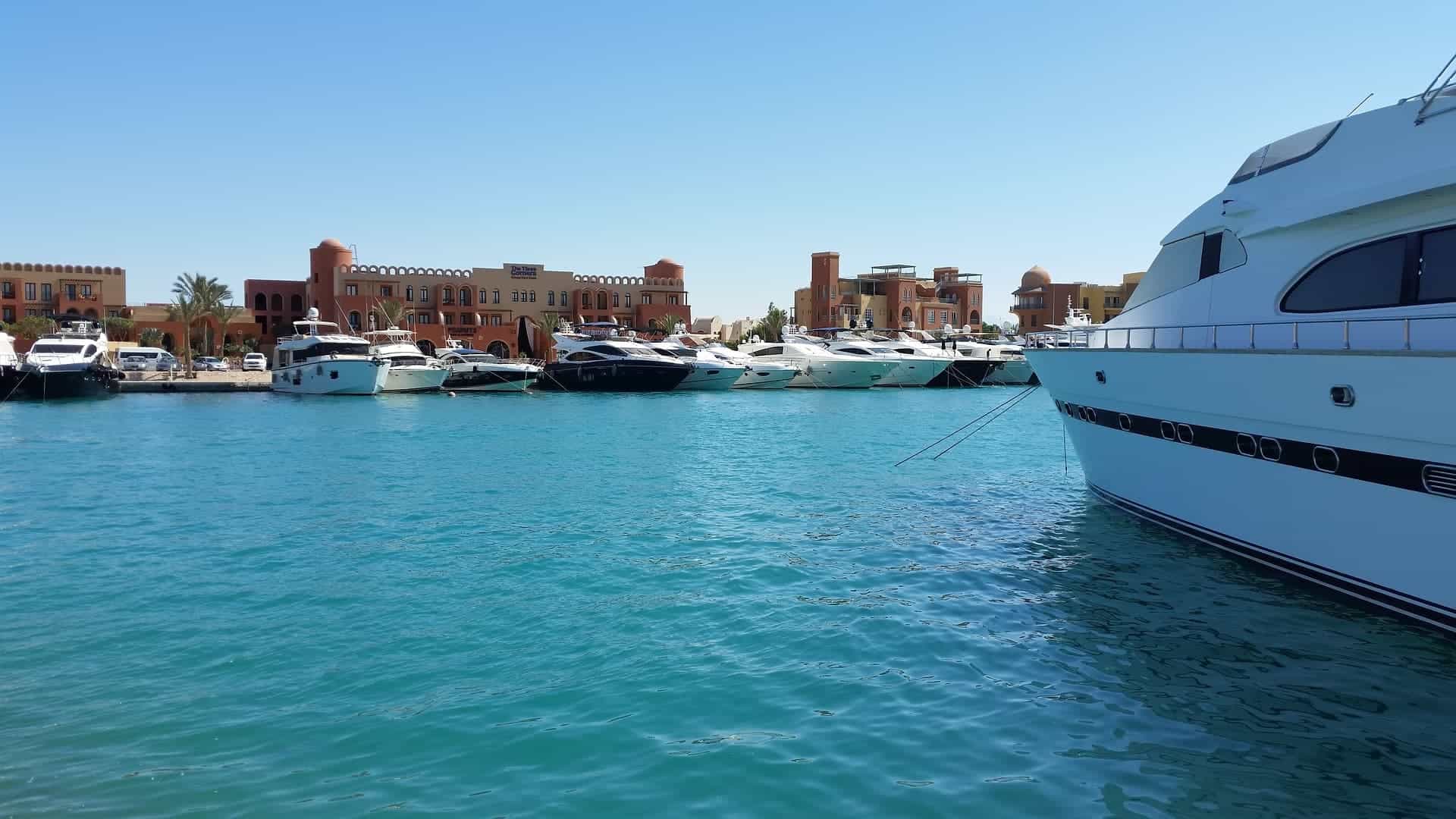 Hurghada Weather - Best Time to Visit (Month by Month Guide)